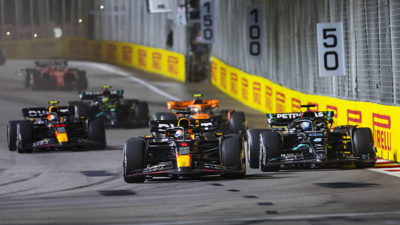 Piloti fermi in pit-lane in qualifica? La FIA cambia le regole