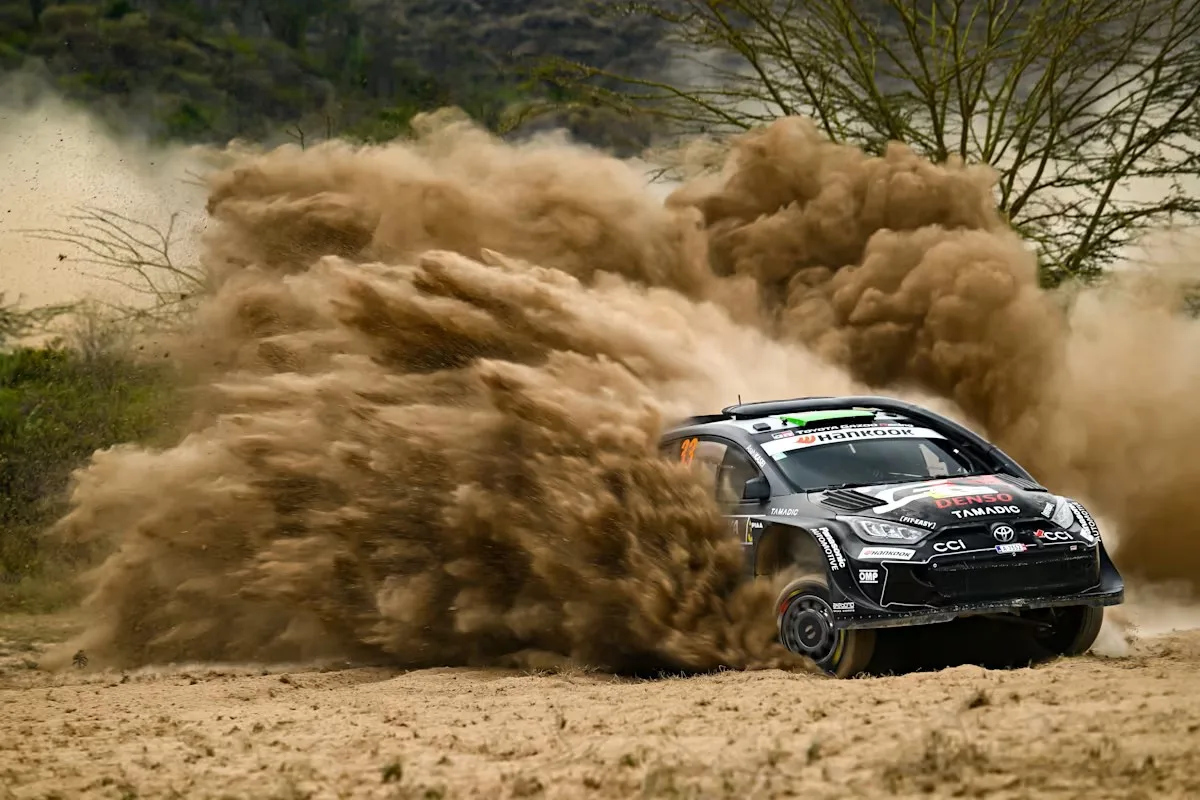 WRC | Day 3 - Safari Rally Kenya: Evans sfugge ai problemi e vola via